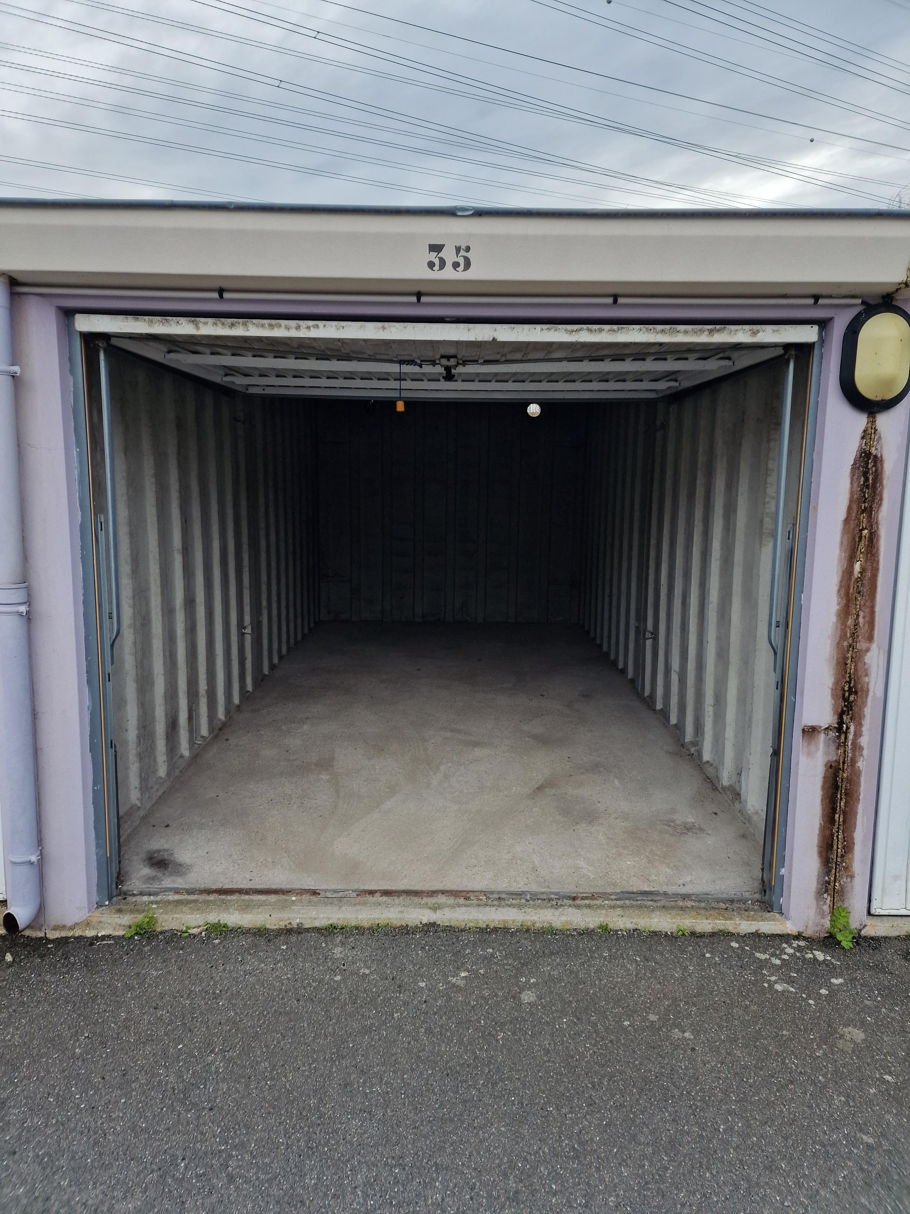 Location box de Stockage 14m2 sur Palaiseau - Palaiseau - 91120 - 14 m²