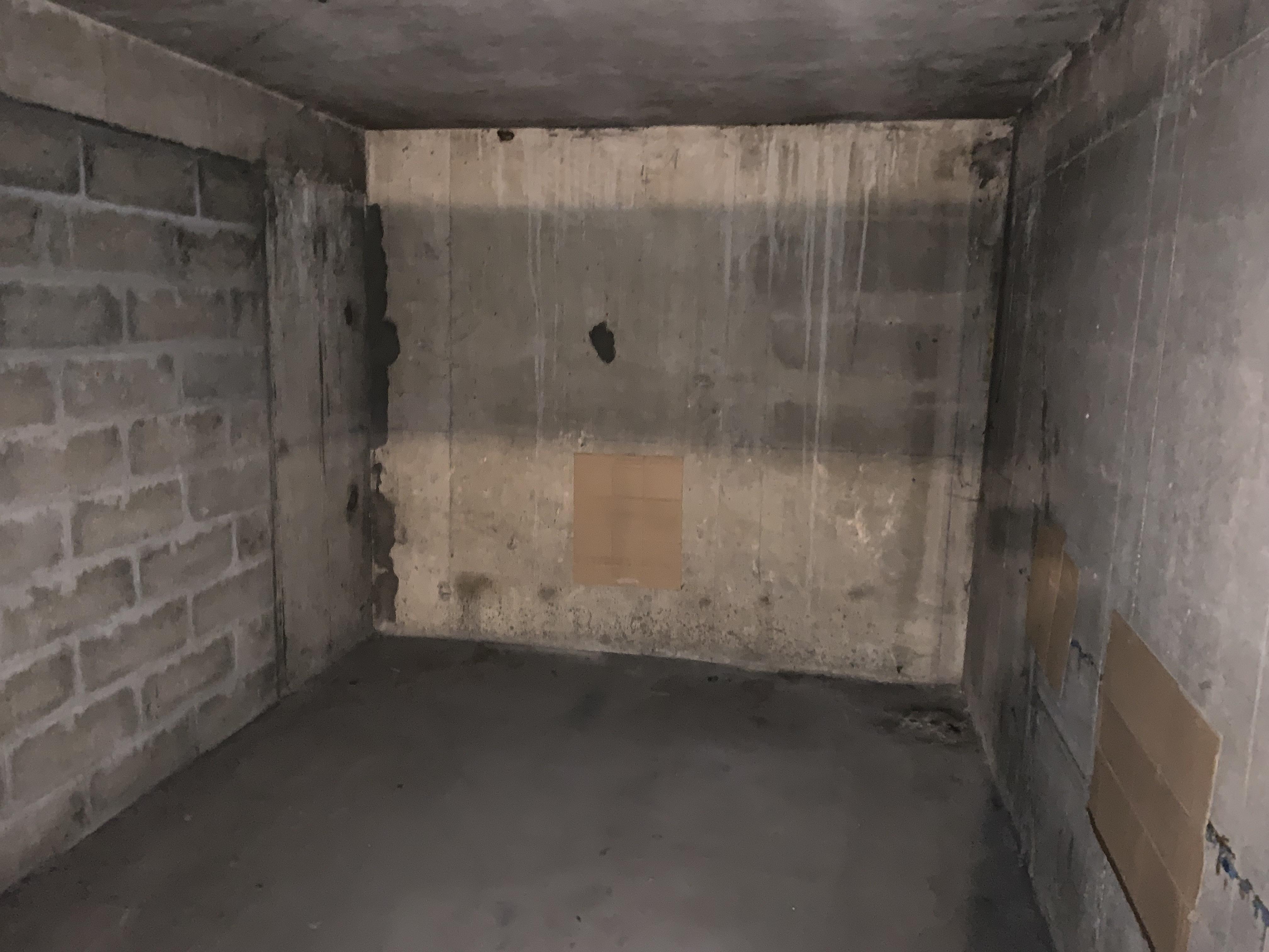 Box pour stockage ou véhicule - Paris - 75017 - 13 m²