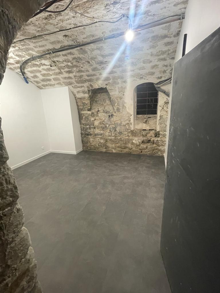 Cave 14m2 Quartier bastille - Paris - 75011 - 15 m²