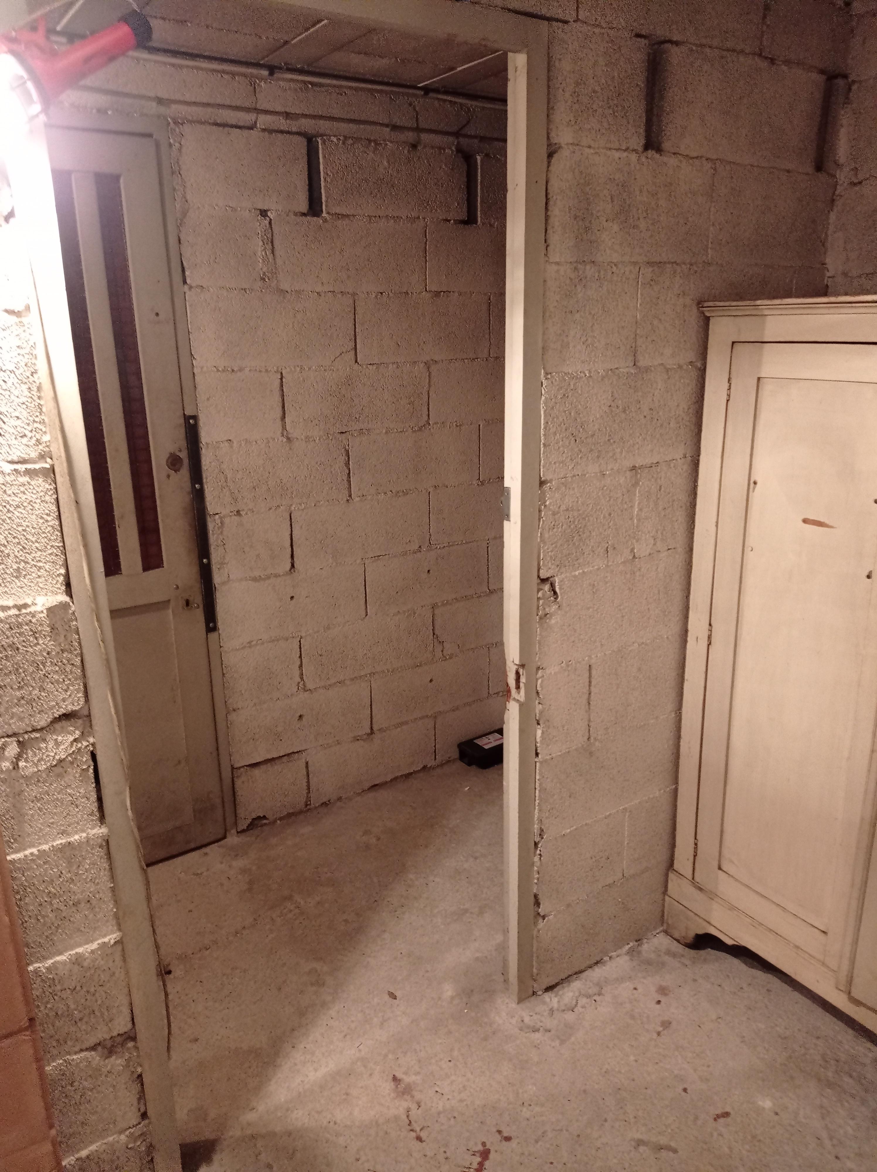 Cave saine et pratique dans immeuble sécurisé - Nice - 06300 - 5 m²