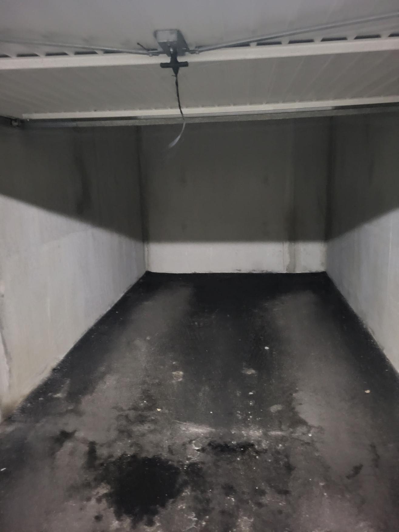 Garage boxé à louer / Stockage / Besançon - Besançon - 25000 - 12 m²