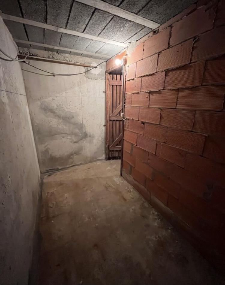 Box/ cave 5 m2 - Bordeaux - 33000 - 5 m²