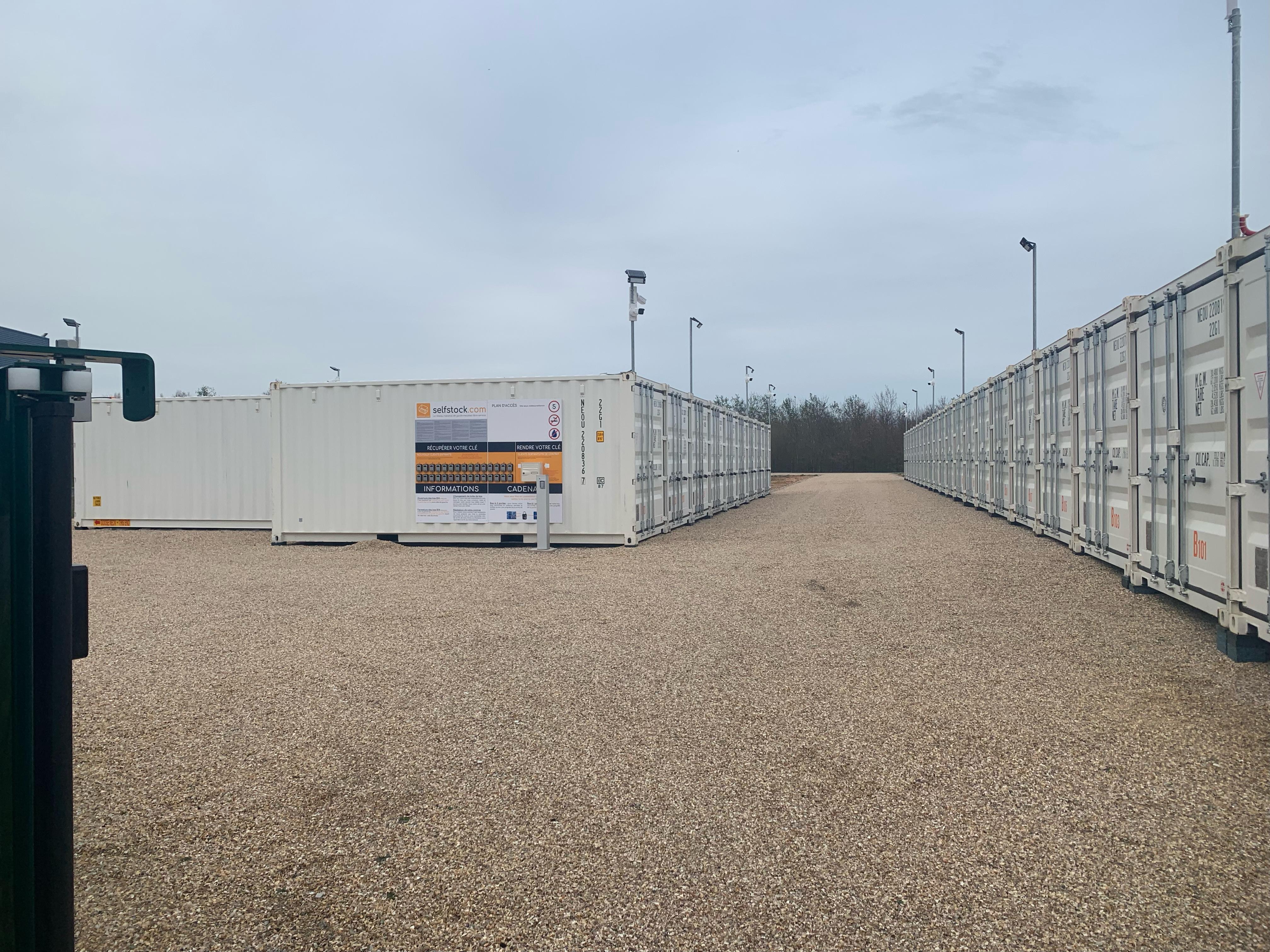 Box de stockage sécurisé de 3m2 au Vieil Evreux - Guichainville - 27930 ...