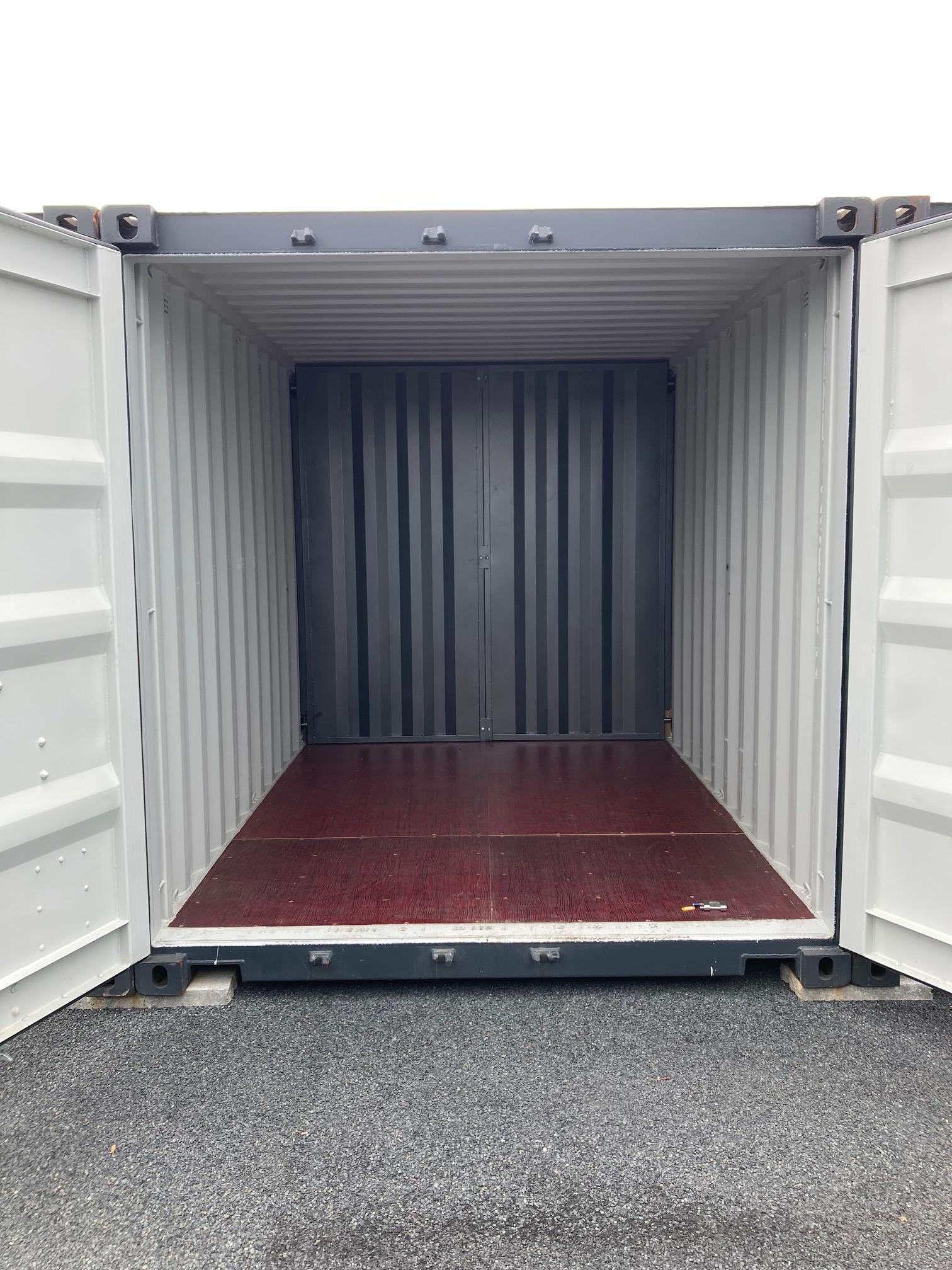 BOX de stockage sécurisé à Saint Jean d'Angély, accès plain-pied 7j/24h ...