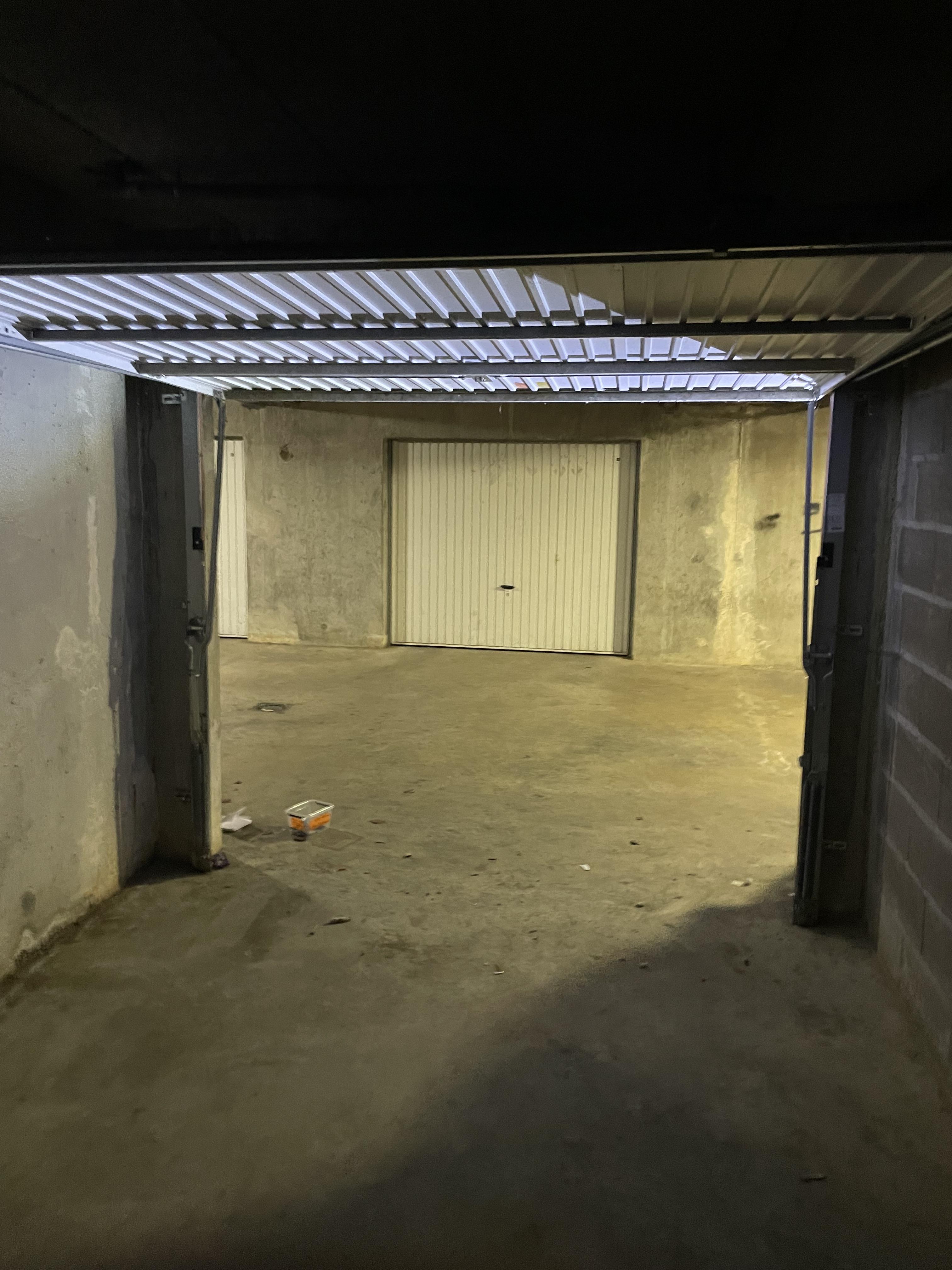 Garage/Box de Stockage - 14m² à Fameck - Fameck - 57290 - 14 m²