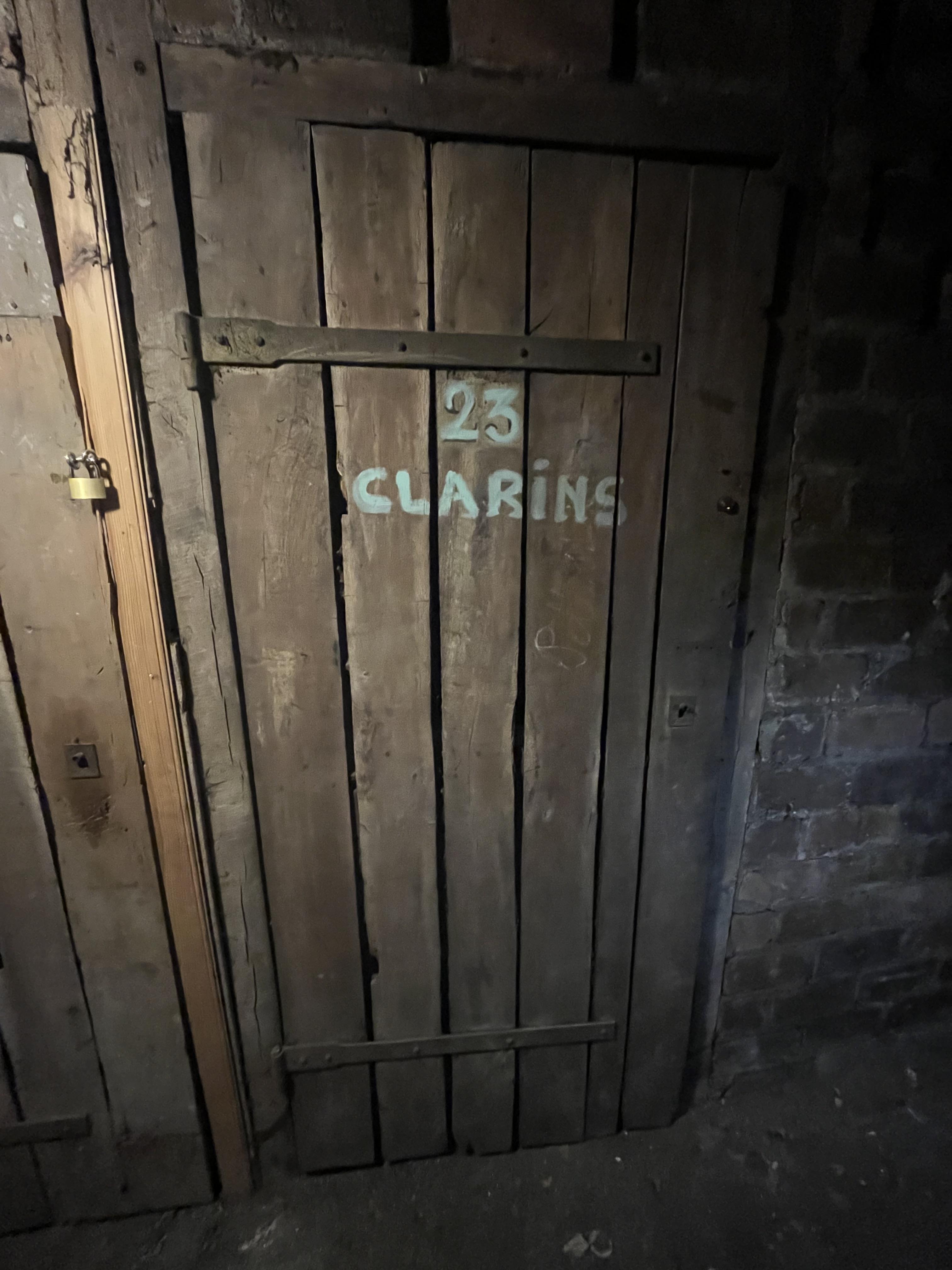 Cave 8m2 - 75 rue de Rennes Paris 6 - Paris - 75006 - 8 m²