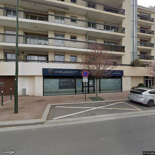 Box de parking - Bourg-la-Reine - 92340 - 15 m²